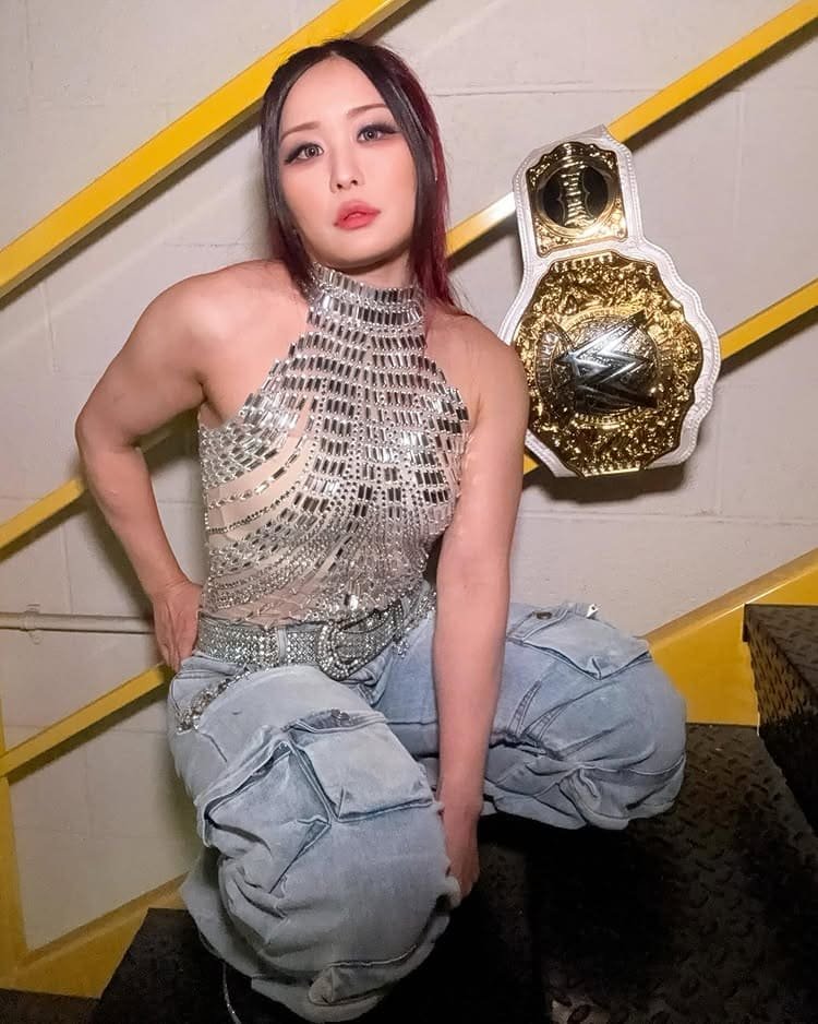 WWE Superstar Iyo Sky's Real Name, Height, Age, Relationship, and More
